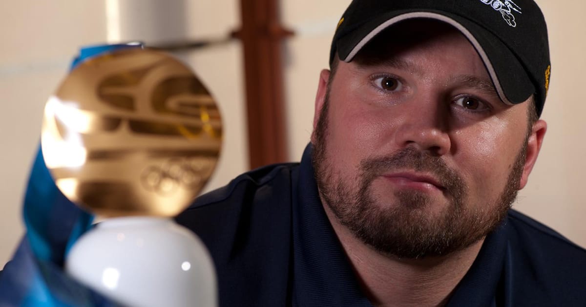 Steven Holcomb | about.me