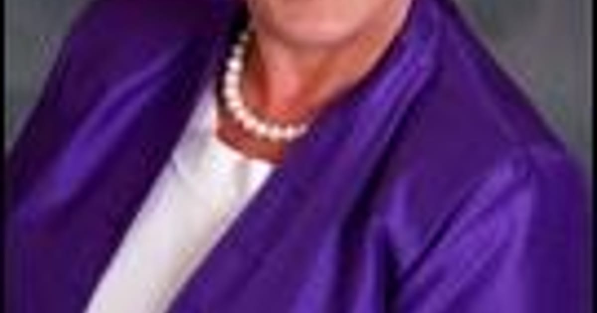 Susan Moore Vault | about.me