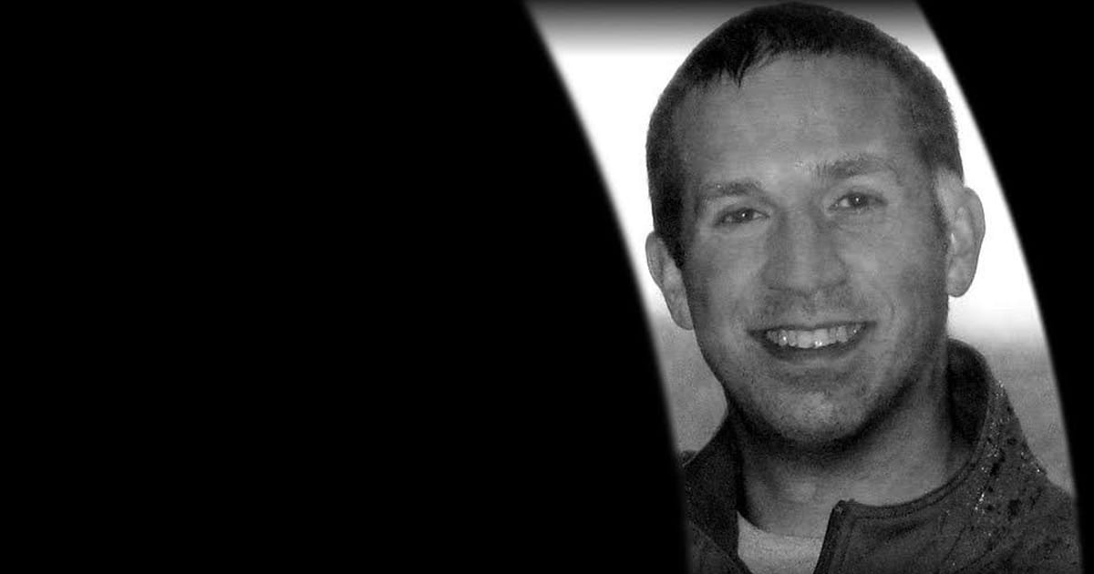 Timothy Nott | about.me