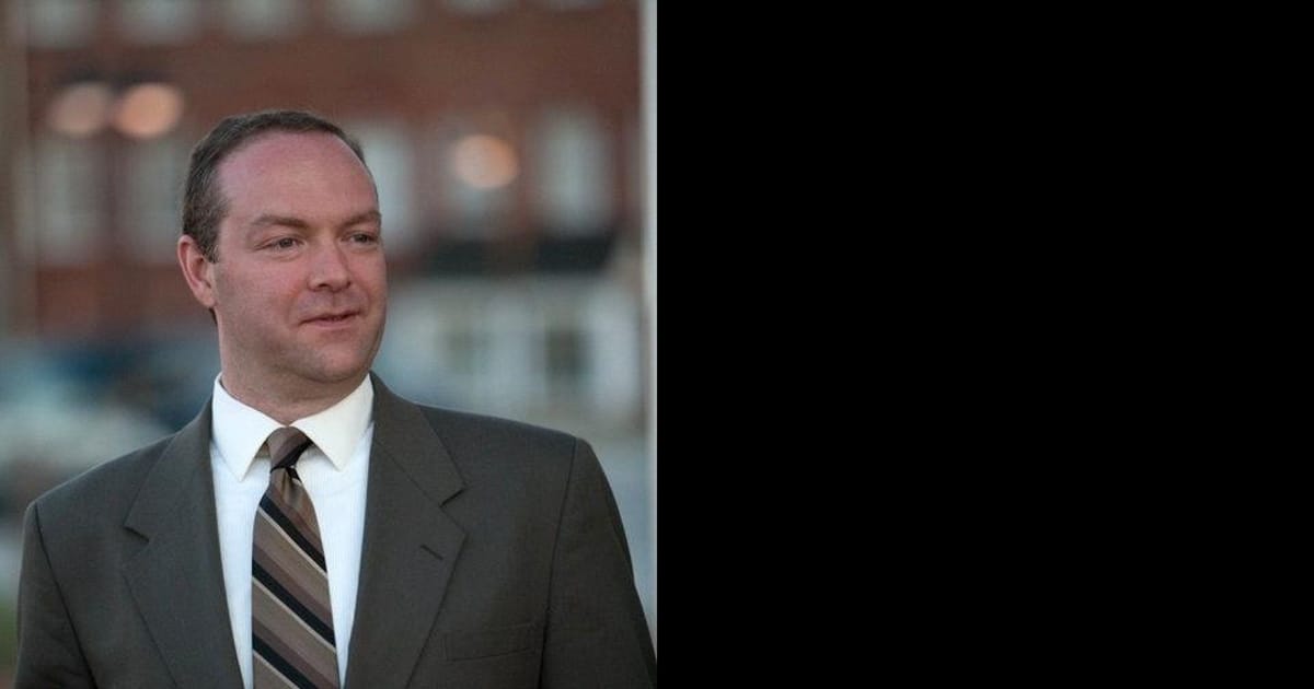 Thomas C. Mangan | about.me