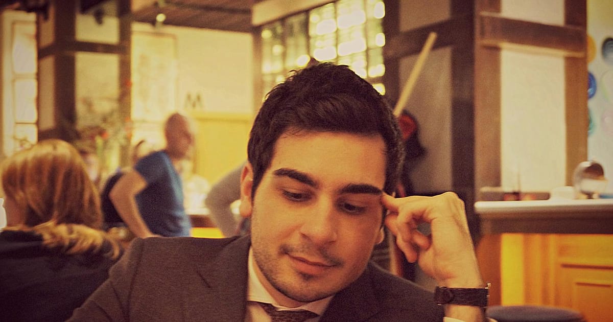 Alexander Nikolov | about.me