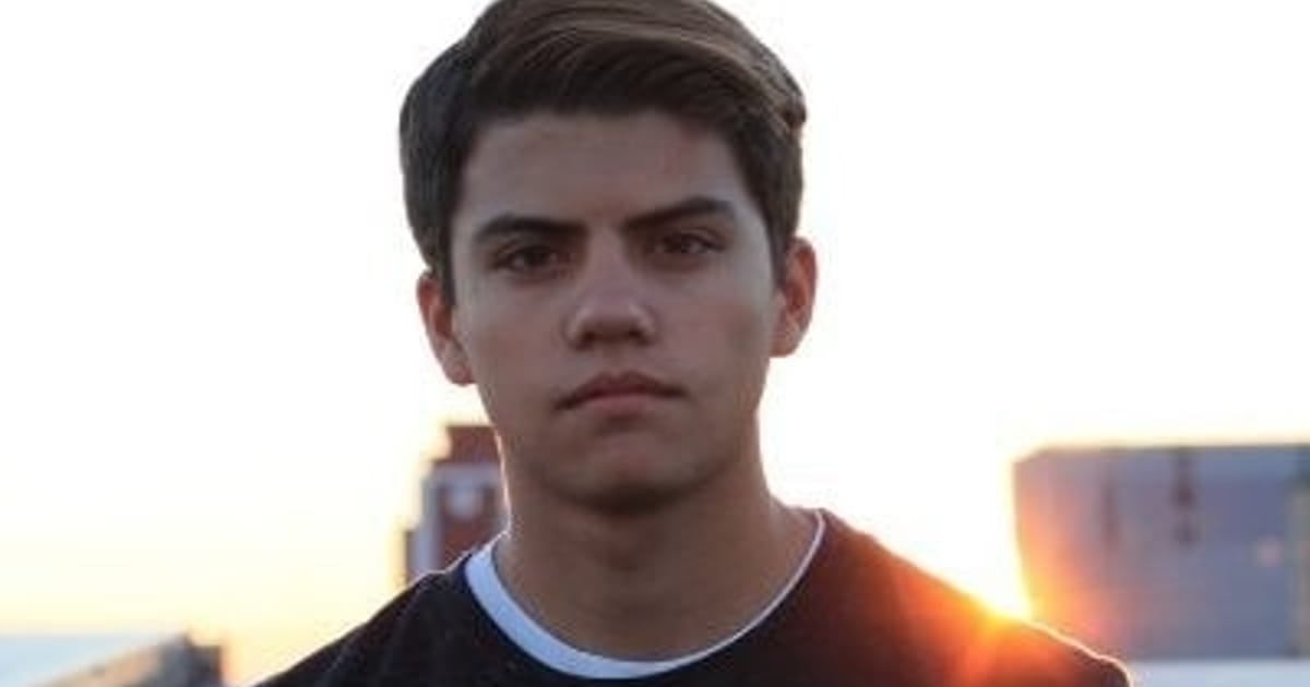 Alex Hales - Canada | about.me