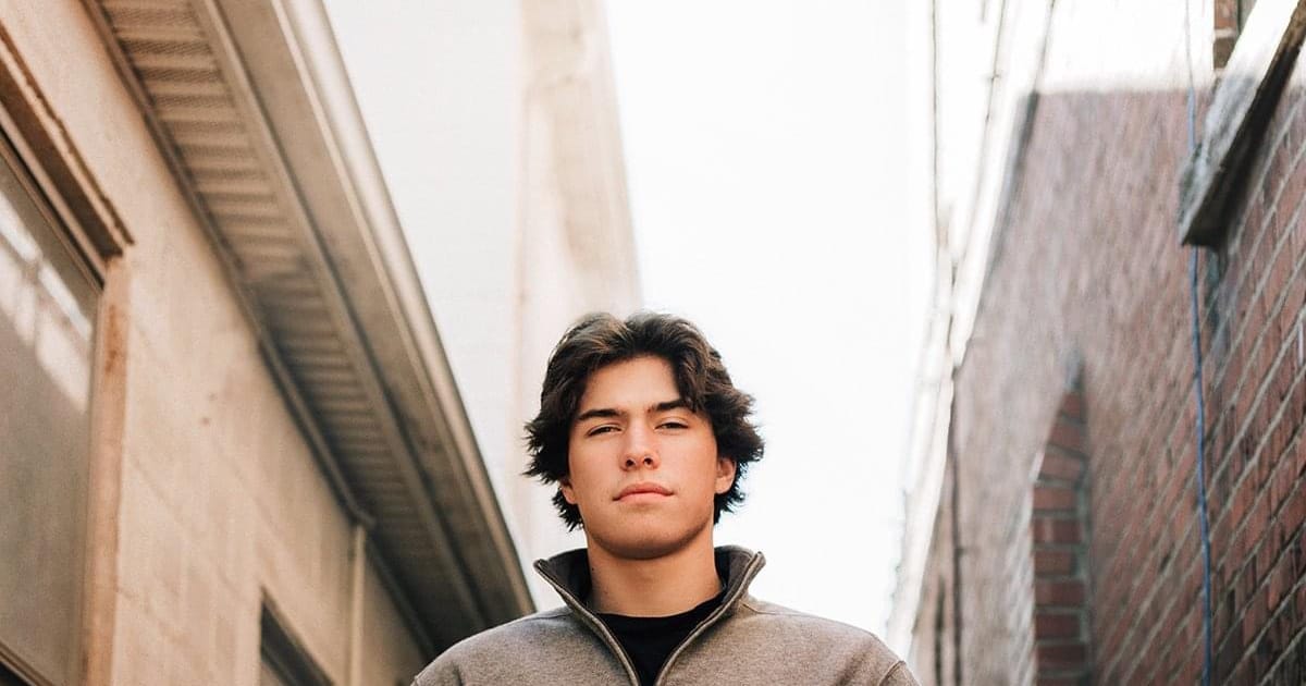 Blaise Pearson - Highland, Illinois, Diamond Mineral Springs, Lewis and ...