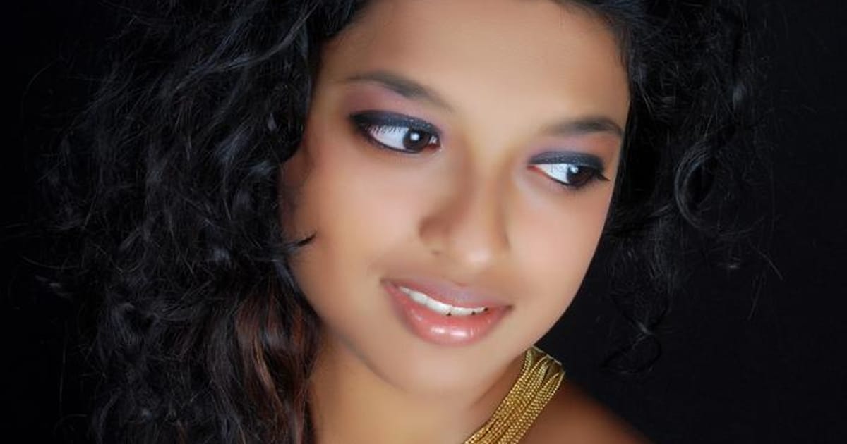 Chelsea de Souza - 135 W. Lorain St., OCMR 0475, Oberlin OH 44074 ...