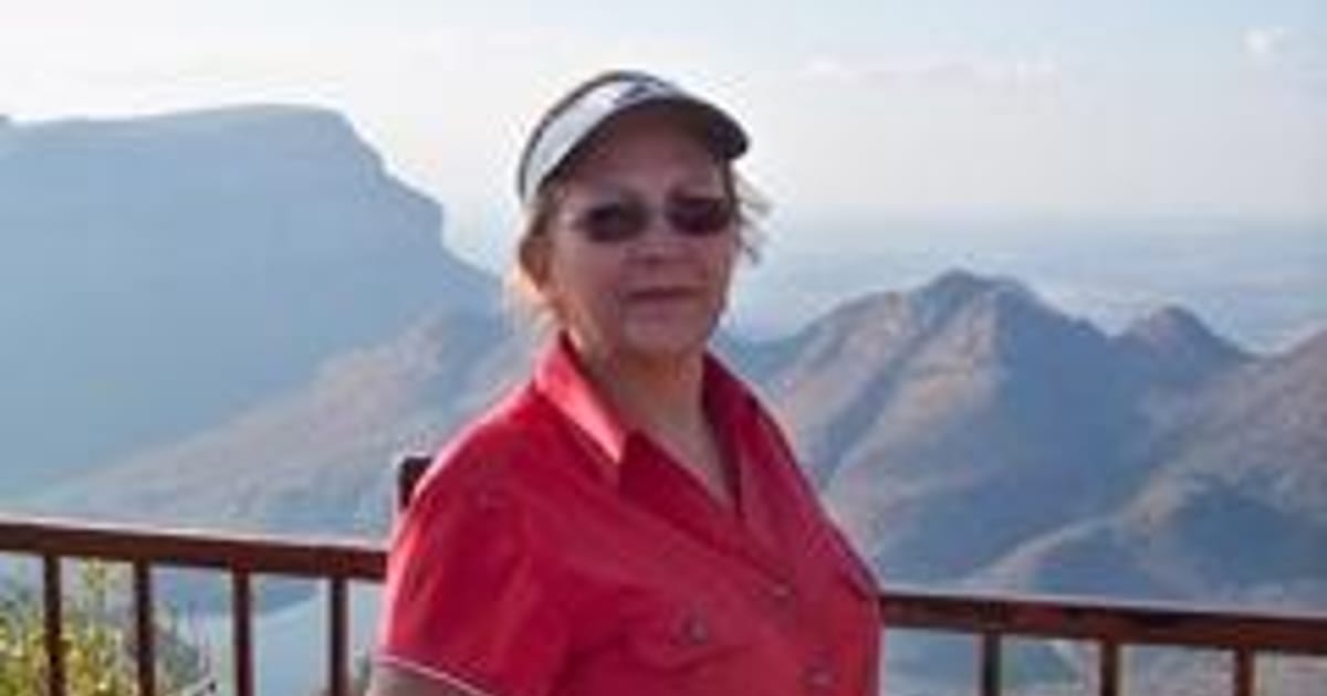 Claire Dean - East London, South Africa, Head ICT, Normaal Kollege ...
