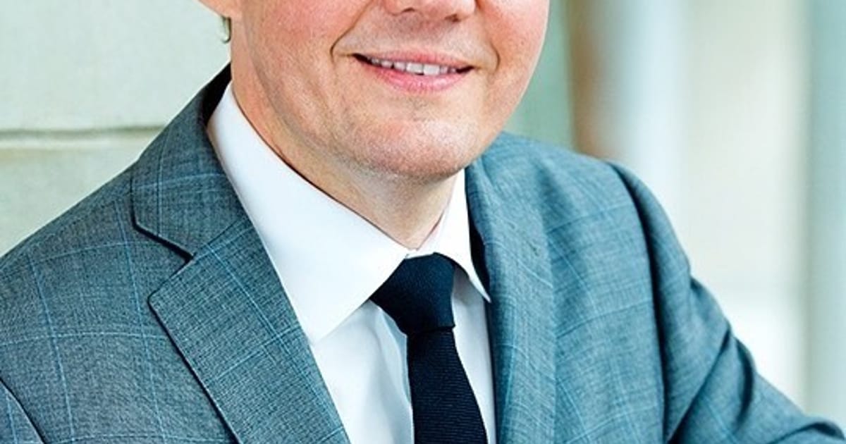 Dr. Raymond Douglas - Beverly hills, California | about.me