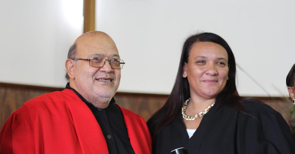 Dr Patrick Smith | about.me