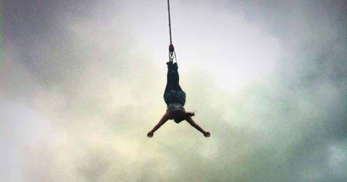 Emily Brearley-Bayliss - Trevs Bar, Ed Fringe Review, Durham Theatre ...