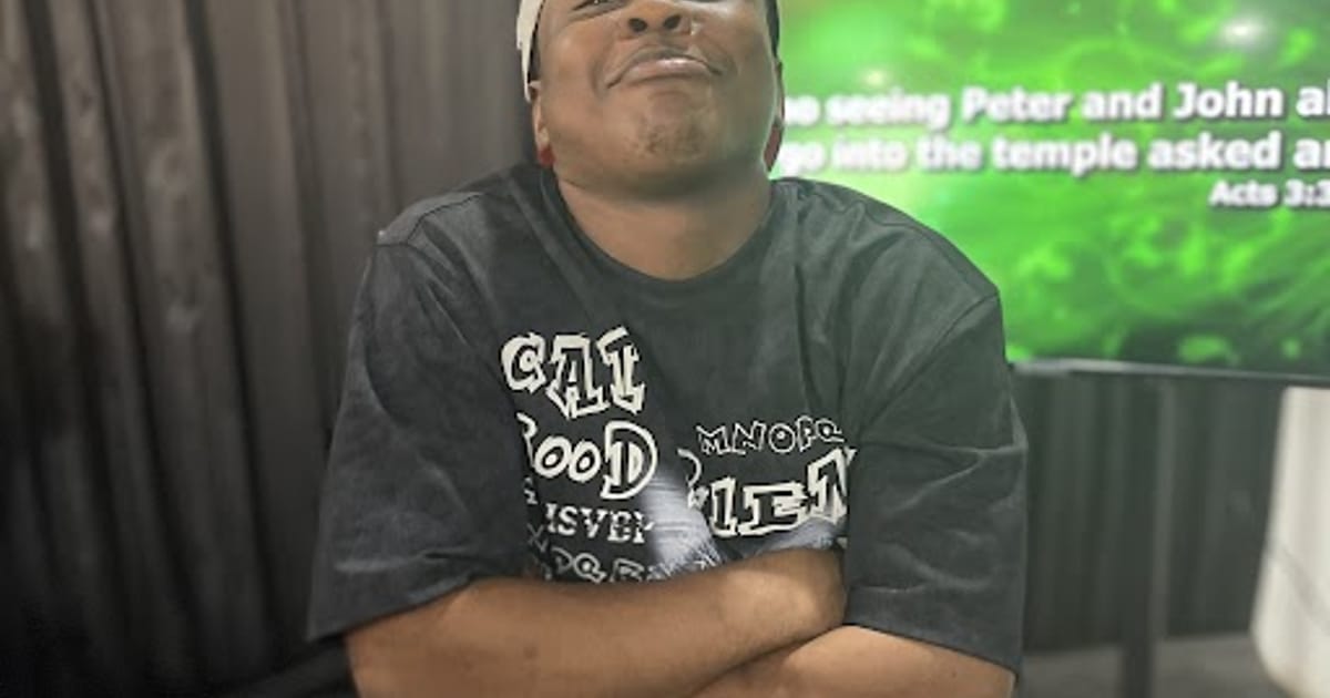 Tray C16 - Nigeria | about.me