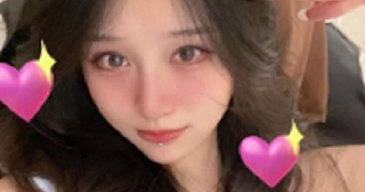 Gái Xinh Live 33 P Mạc Thái Tổ Yên Hoà Cầu Giấy Hà Nội Việt Nam