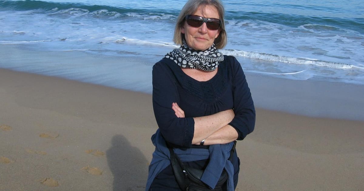 Heather Reyes - Shenfield, Essex, Writer, editor, publisher, University ...