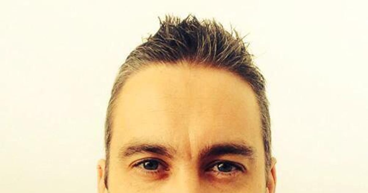 Dominic Hurst | about.me