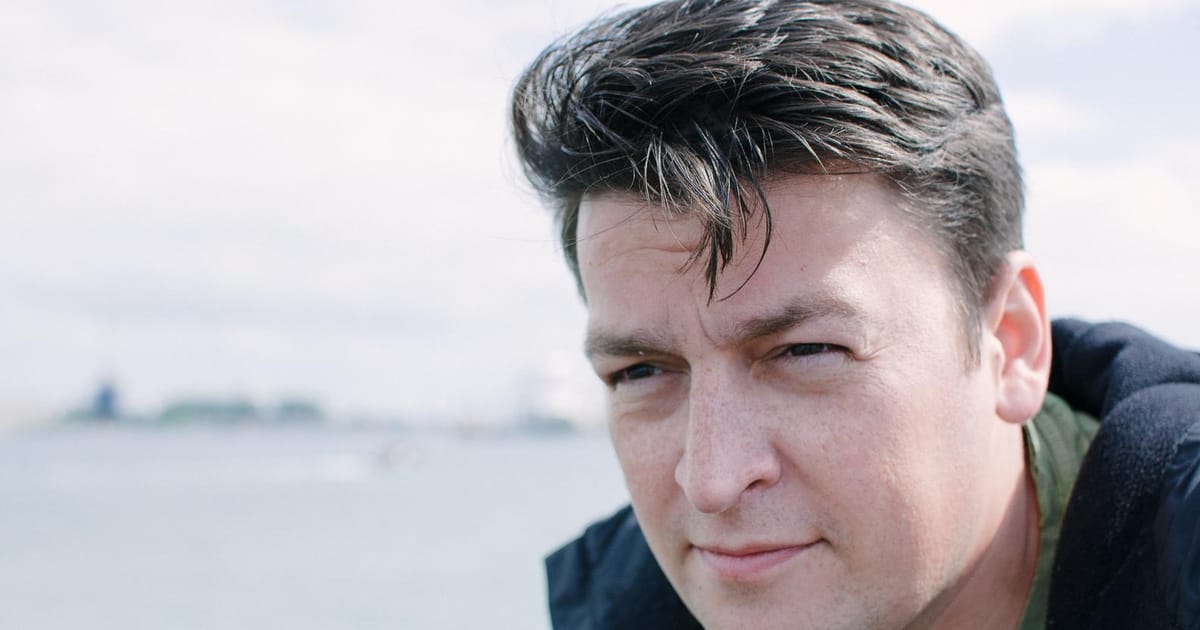 Igor Toker | about.me