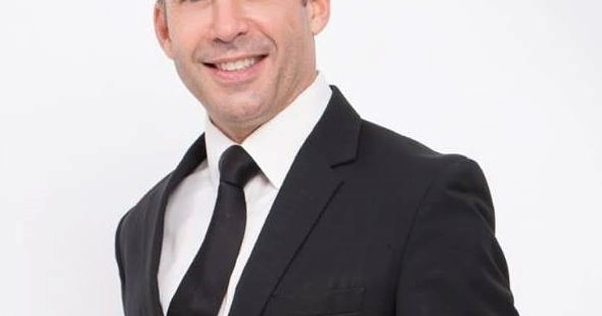 Jason Solis - London, UK | about.me