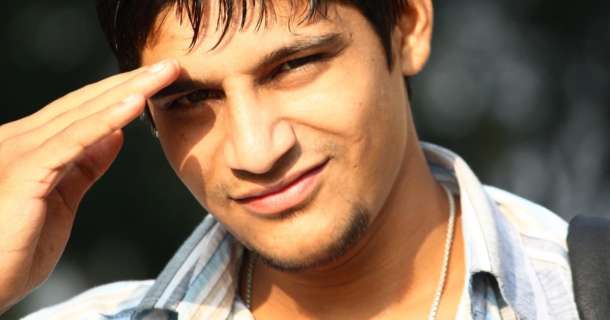 Jay Mistry - Bilimora, Gujarat, India, Hospet, Karnataka, India, eNWo ...