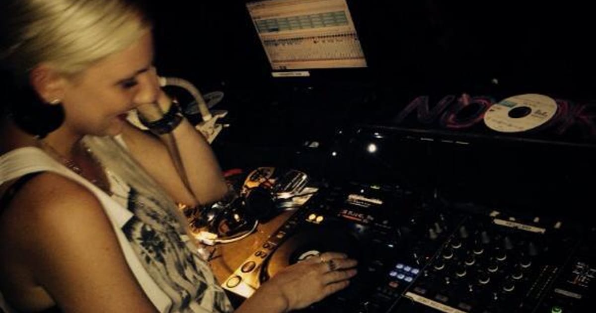 Madeleine Carter - Brisbane Qld, Festivals, Music, Promo, Vocalist ...