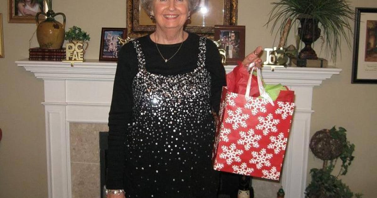 Mary Mogan | about.me