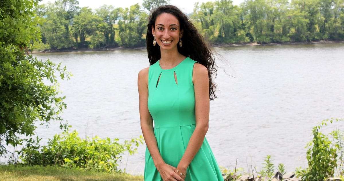 Monica Carbone | about.me