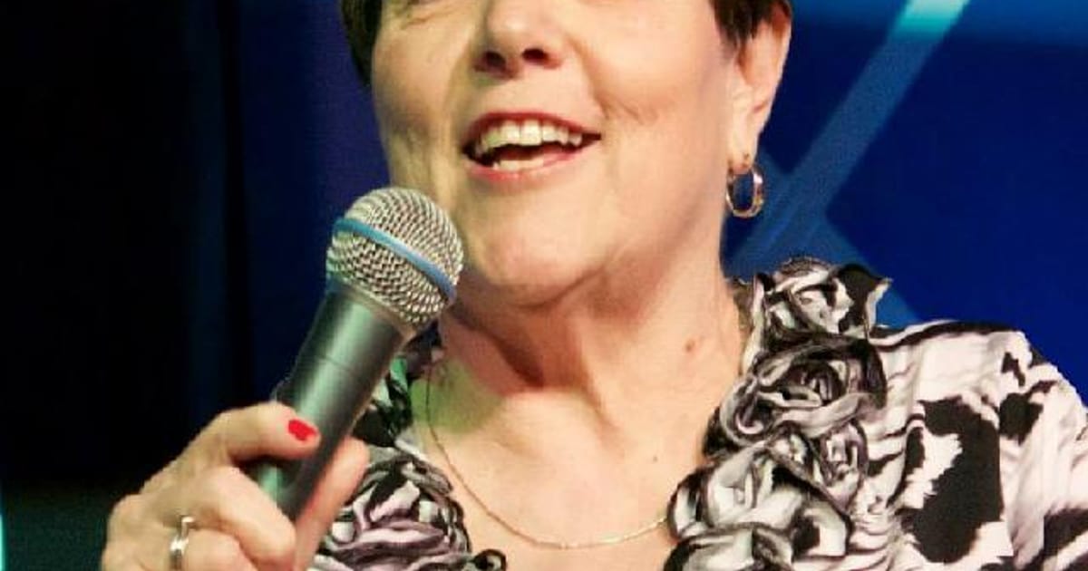 Merri Macartney | about.me