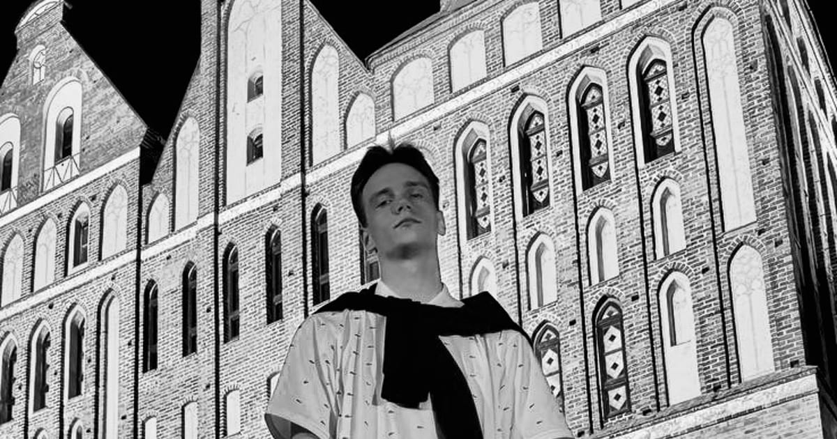 MOZY - Russia | about.me