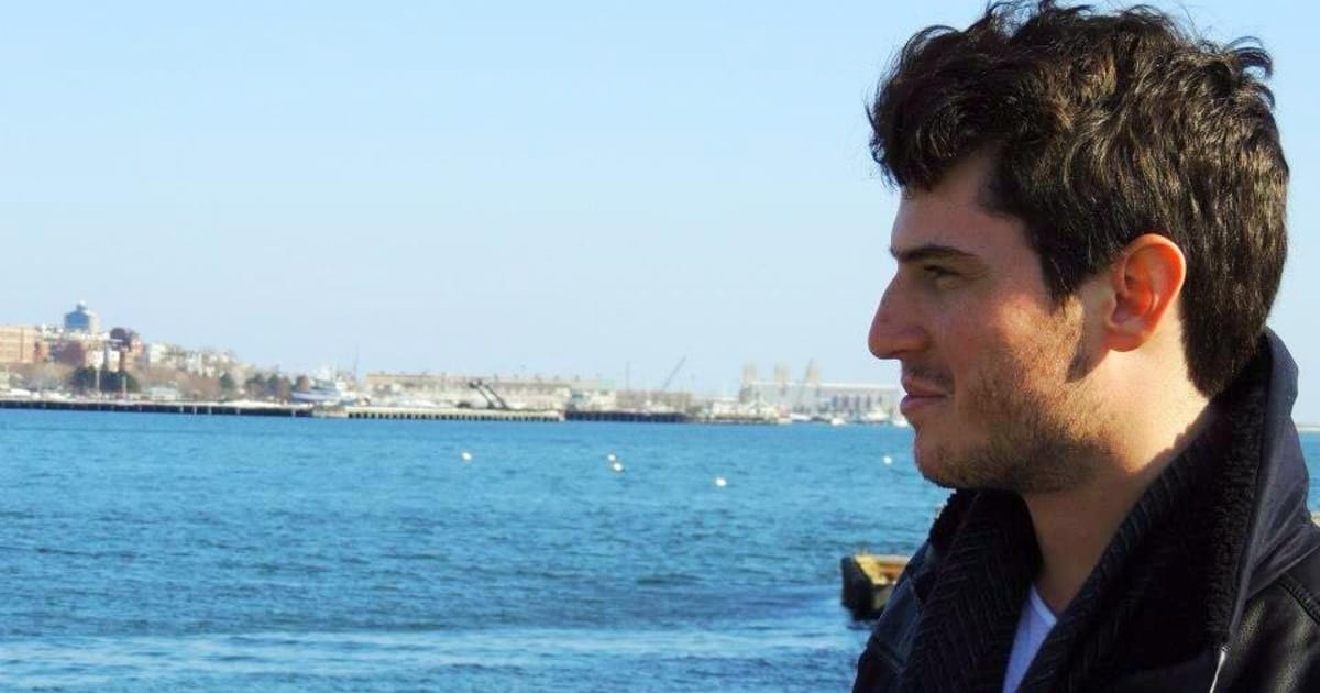 Nicolas Nemni | about.me