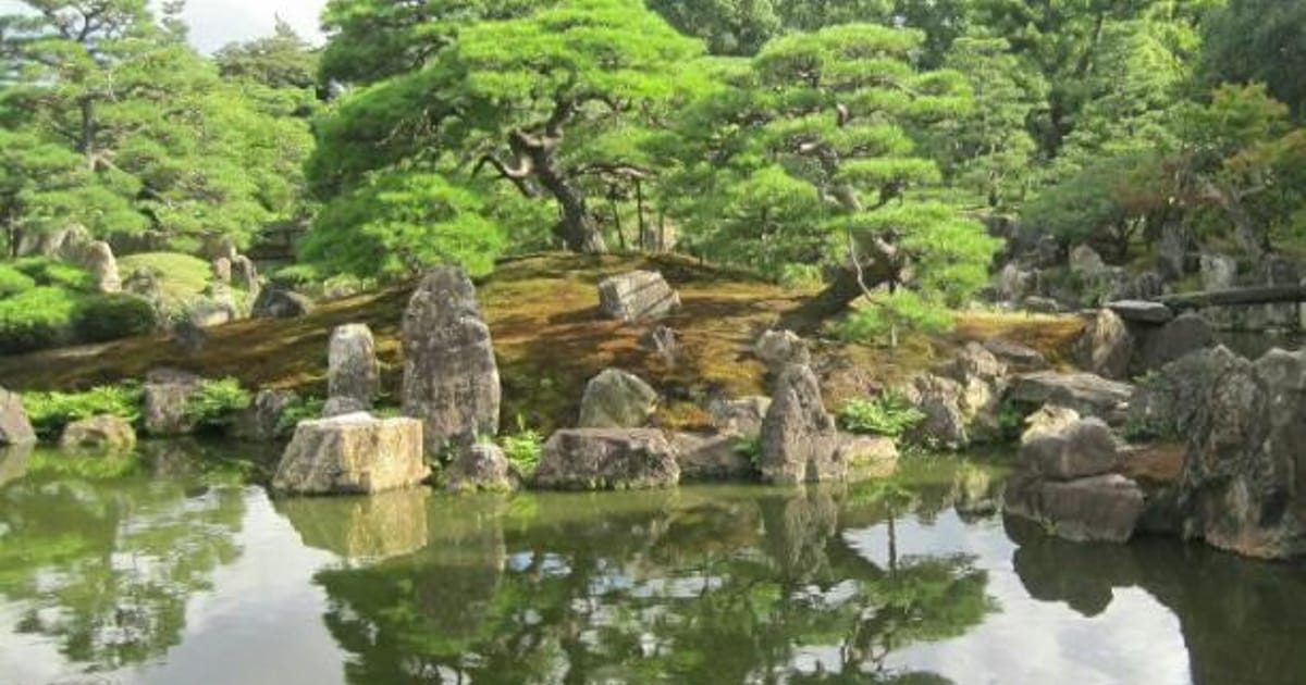 Nikolaus A. Walch - University of Texas at Dallas,, Naveen Jindal ...