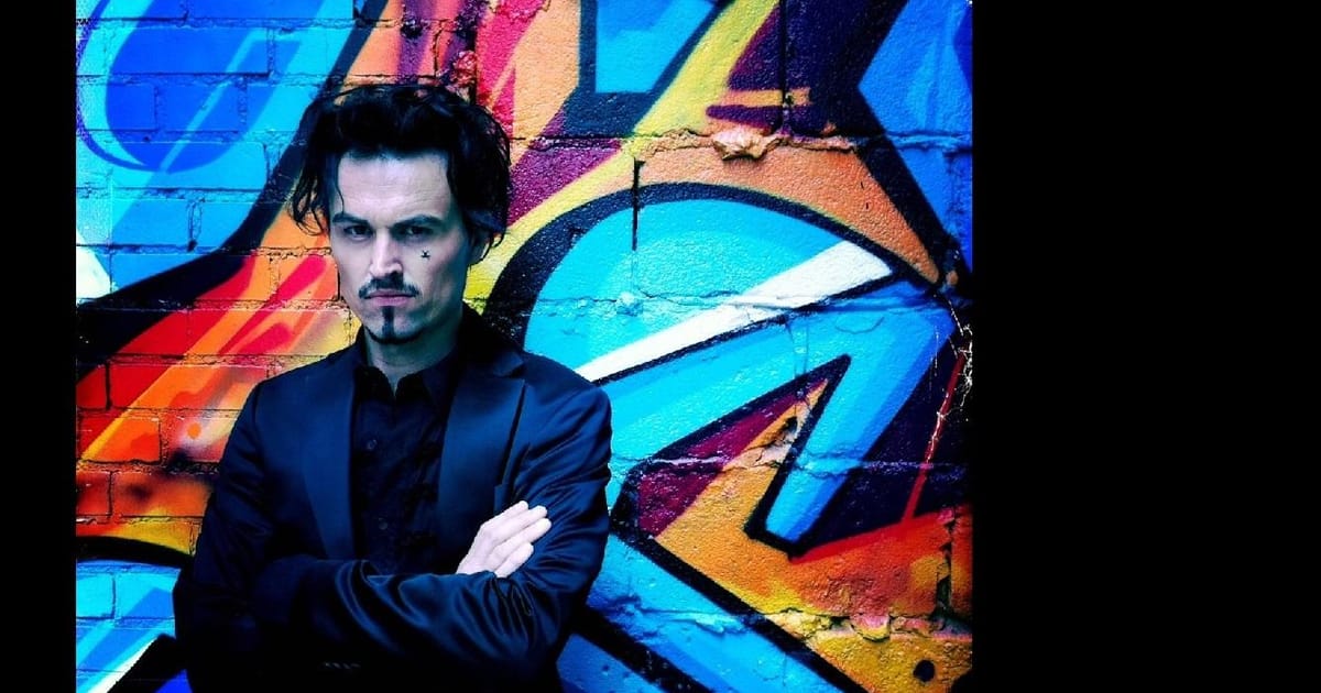 Paul Amos - Toronto, Actor, London Academy of Music and Dramatic Arts ...