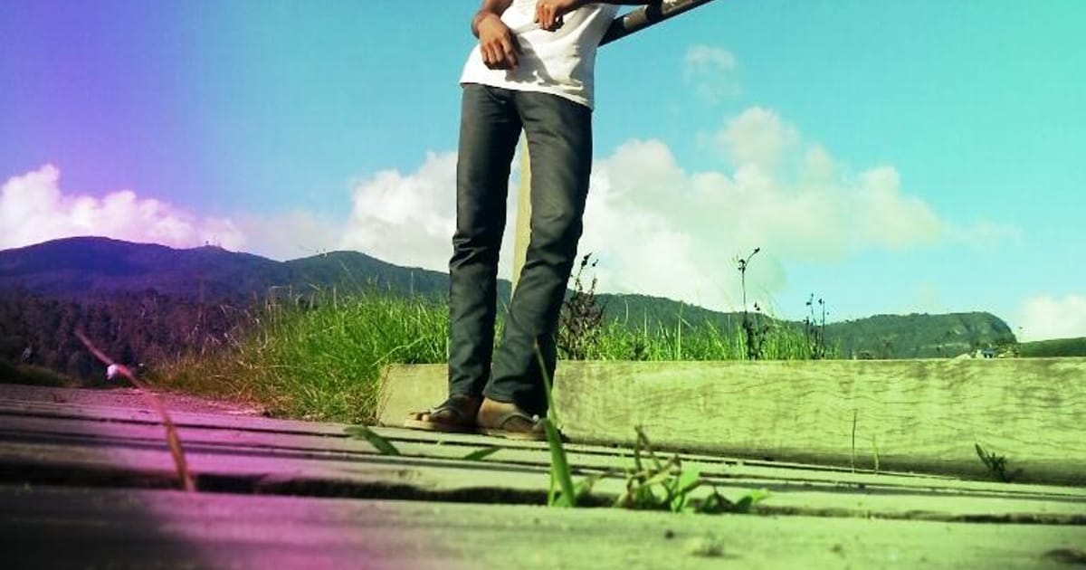 Ravindu Weerasinghe | about.me