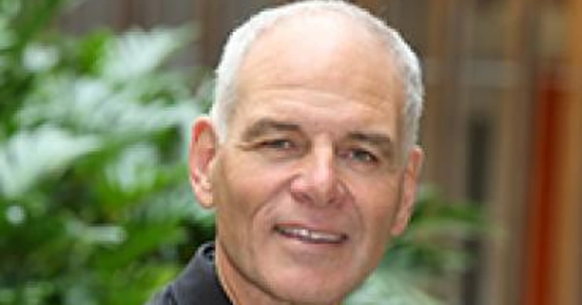 Robert Faff | about.me