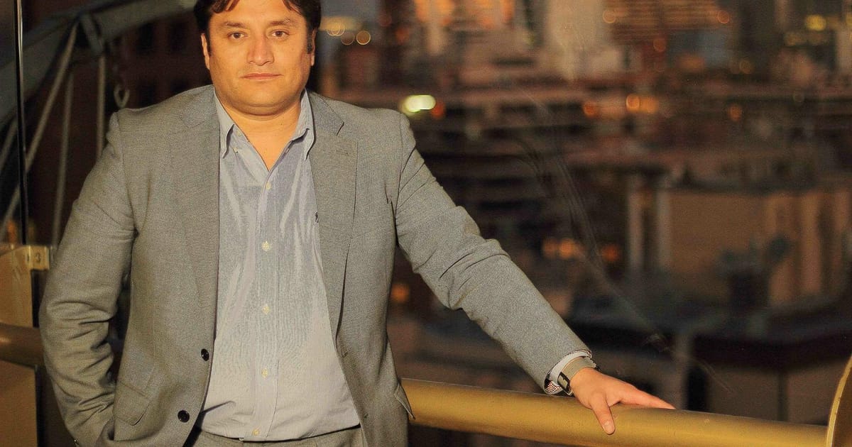 Rodrigo Fernández Calderón - Chile, Santiago de Chile, Factura Móvi ...