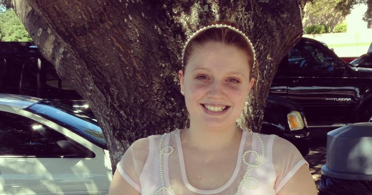 Samantha Ricciardi | about.me