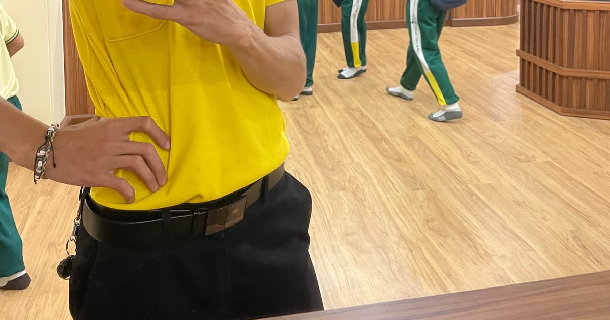 Self Emote - Thailand | about.me