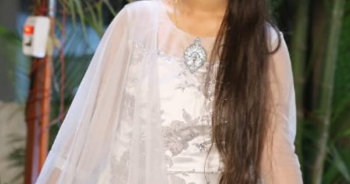 Shruti Kesharwani - Thane | about.me