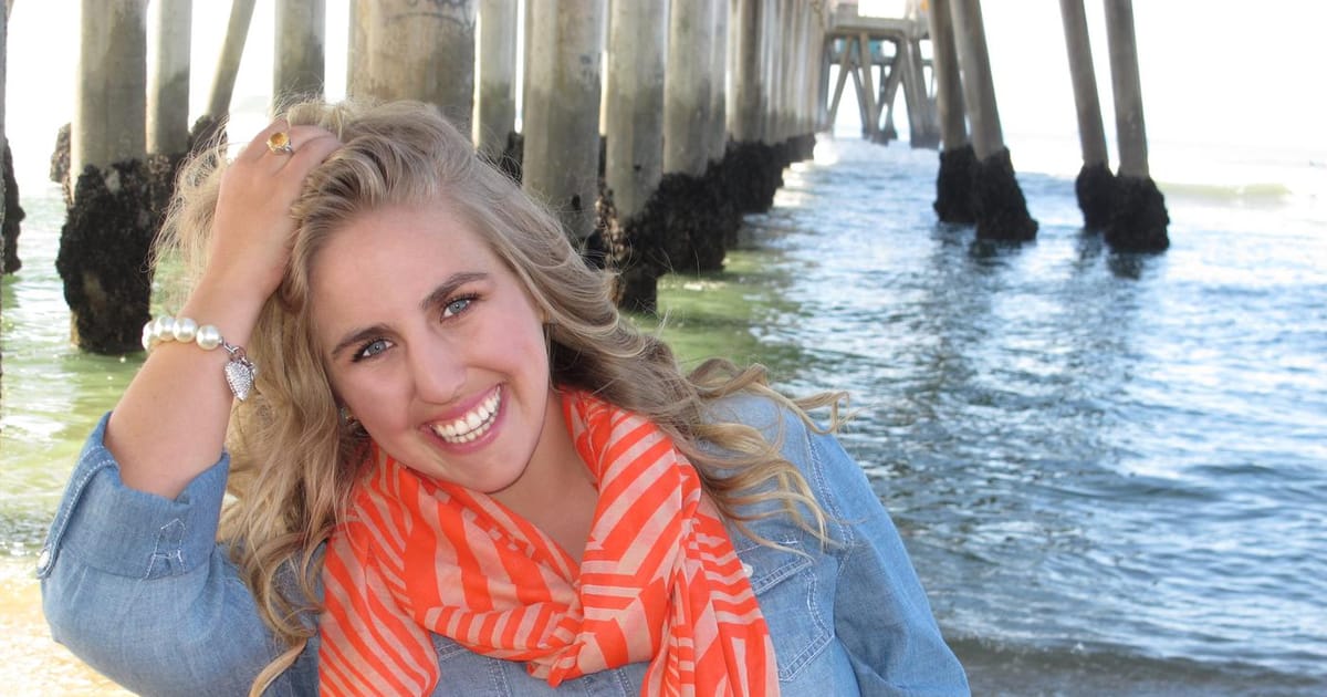 Stephanie Engle - Huntington Beach, CA, LE Communications, Bachelor of ...