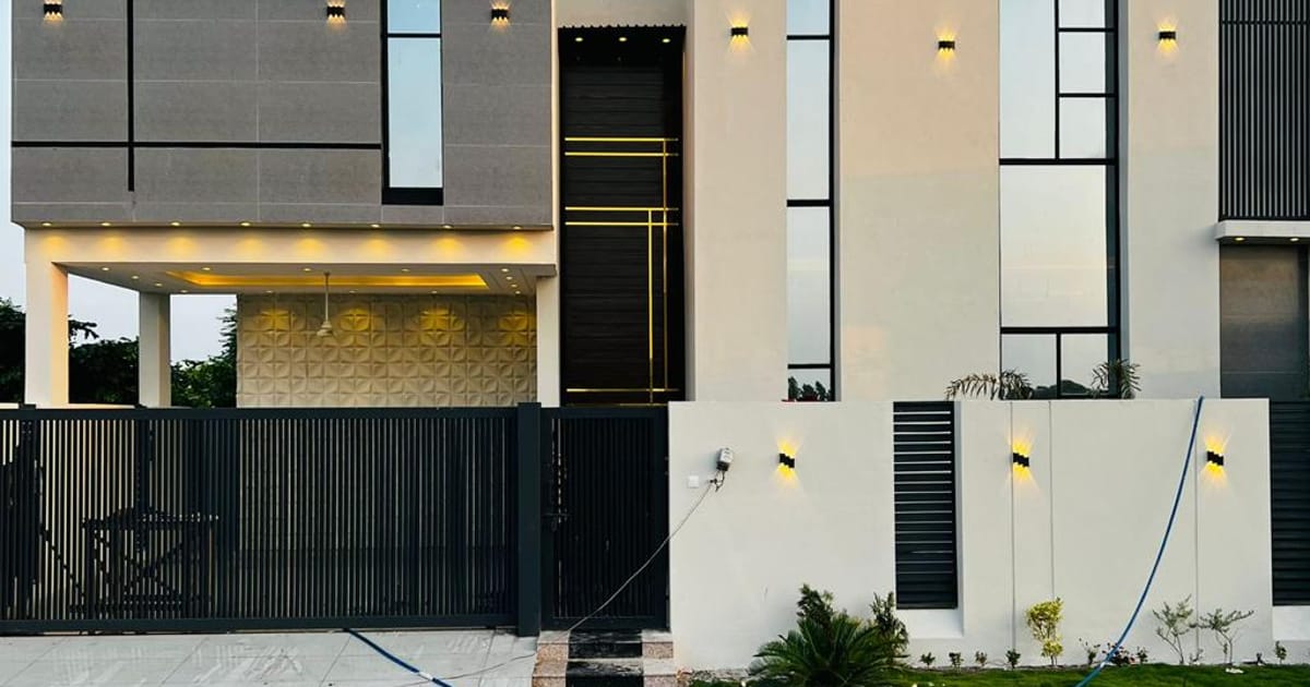 Them Square - Lahore | about.me