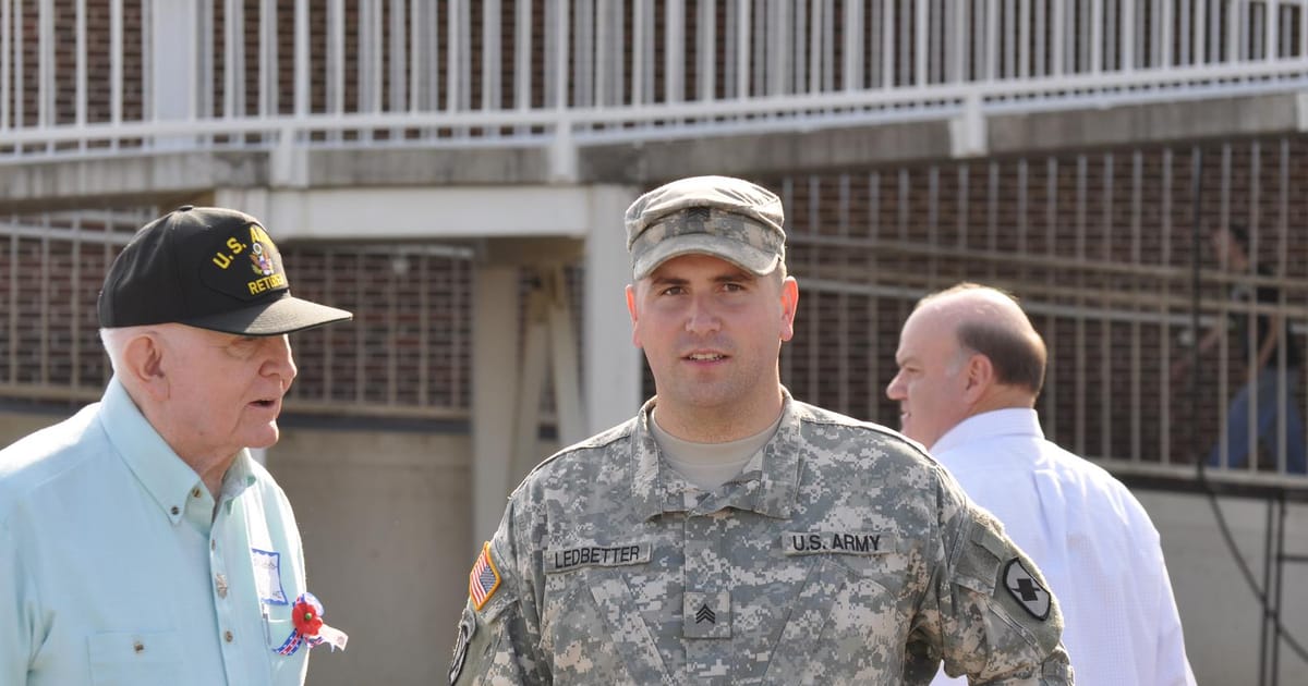 Tugg Ledbetter - US Army, 10th Mountain Division, Arkansas National ...