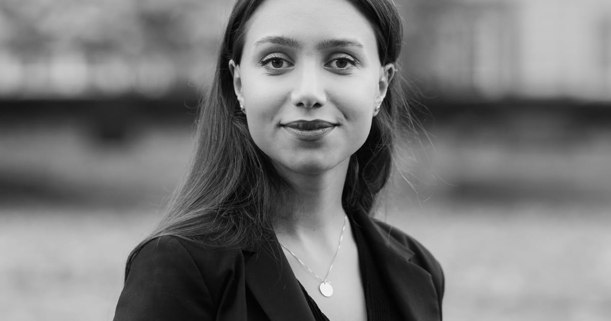 Zara H. - London | about.me