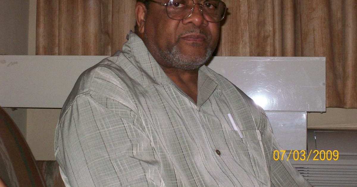 Walter Ellis | about.me