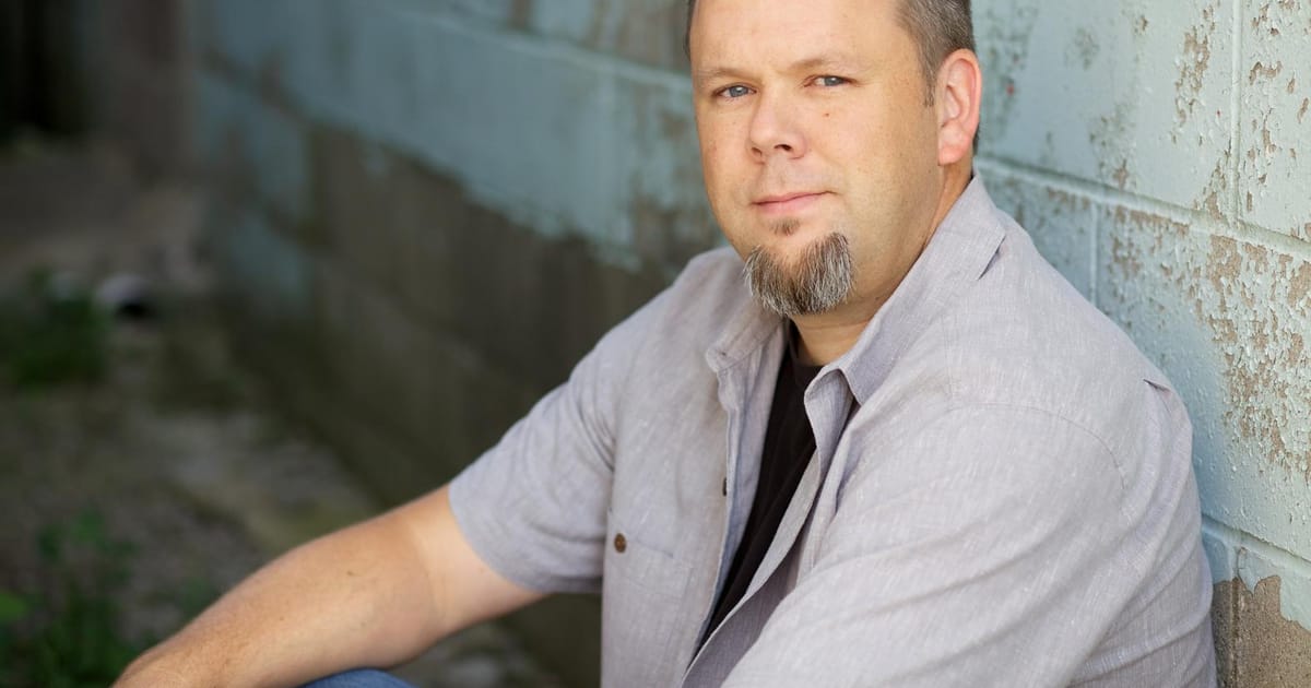 Wayne Cox | about.me